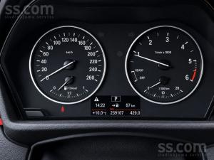 Grey BMW X1 2017 in Riga, with an engine capacity of 2.00 L and mileage of 239 thousand km for 13395 €, photo 16 on AUTOMOTO.COM.LV