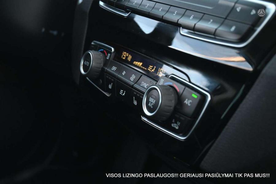 Grey BMW X1 2017 in Kretinga, with an engine capacity of 1.50 L and mileage of 155 thousand km for 13999 €, photo 26 on AUTOMOTO.COM.LV