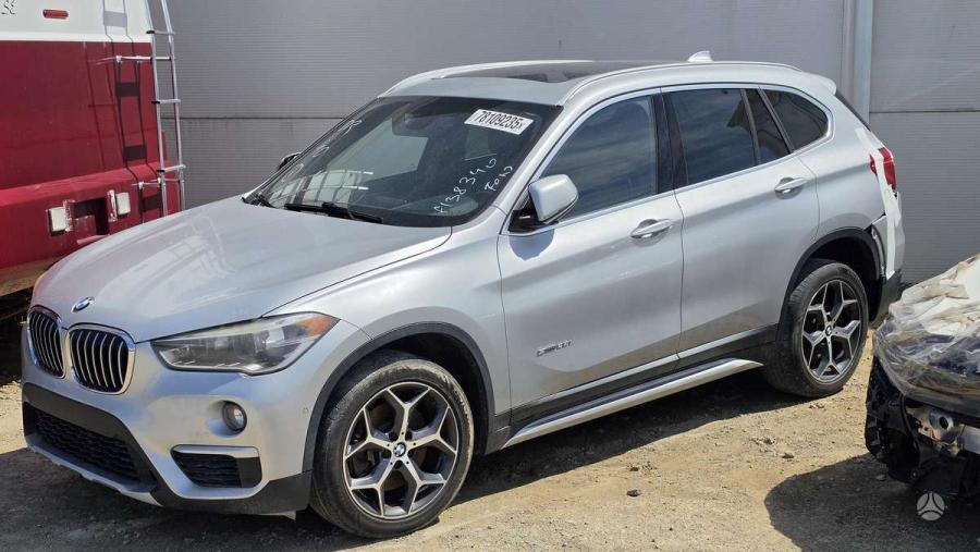 Pelēks BMW X1 2017 Šauļi, ar dzinēja tilpumu 2.00 L un nobraukumu 178 tūkst. km par 9990 €, foto 5 vietnē AUTOMOTO.COM.LV