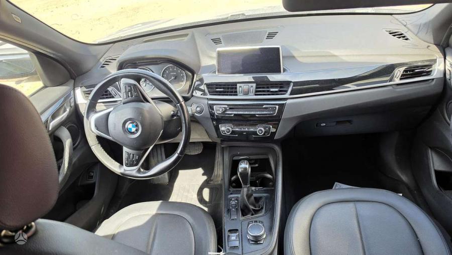 Pelēks BMW X1 2017 Šauļi, ar dzinēja tilpumu 2.00 L un nobraukumu 178 tūkst. km par 9990 €, foto 23 vietnē AUTOMOTO.COM.LV