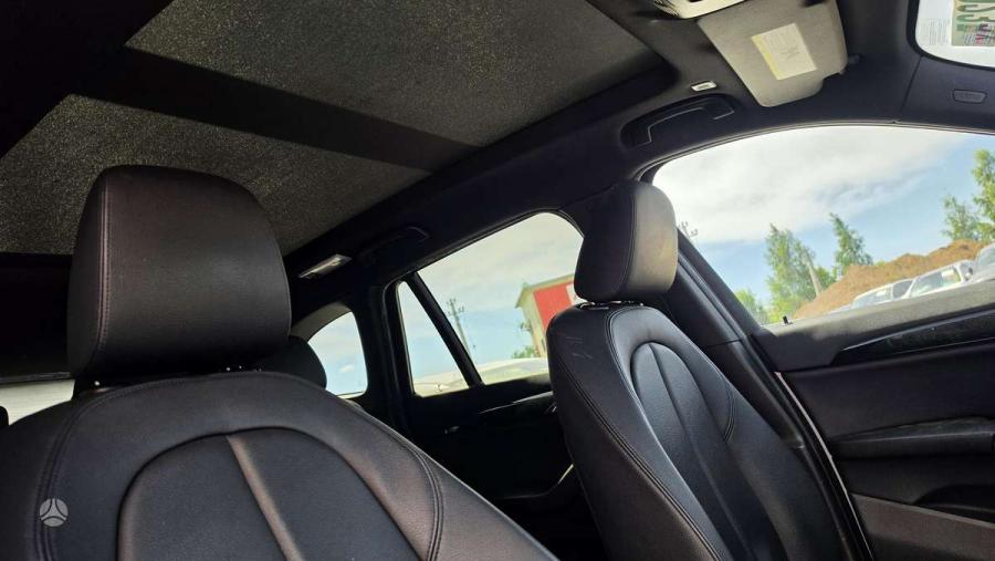Pelēks BMW X1 2017 Šauļi, ar dzinēja tilpumu 2.00 L un nobraukumu 178 tūkst. km par 9990 €, foto 25 vietnē AUTOMOTO.COM.LV