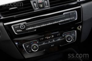 Grey BMW X1 2017 in Jelgava, with an engine capacity of 2.00 L and mileage of 195 thousand km for 14600 €, photo 17 on AUTOMOTO.COM.LV