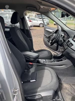 Pelēks BMW X1 2017 Tauragė, ar dzinēja tilpumu 1.50 L un nobraukumu 230 tūkst. km par 8950 €, foto 7 vietnē AUTOMOTO.COM.LV