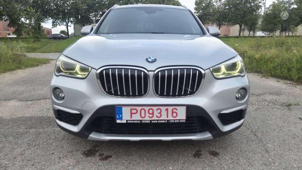 Grey BMW X1 2017 in Klaipeda, with an engine capacity of 2.00 L and mileage of 164 thousand km for 12999 €, photo 3 on AUTOMOTO.COM.LV