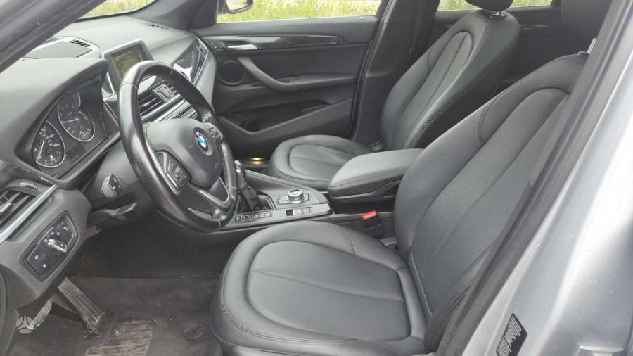 Grey BMW X1 2017 in Klaipeda, with an engine capacity of 2.00 L and mileage of 164 thousand km for 12999 €, photo 17 on AUTOMOTO.COM.LV
