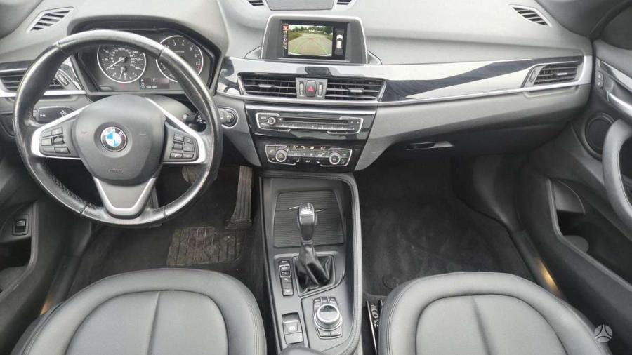 Grey BMW X1 2017 in Klaipeda, with an engine capacity of 2.00 L and mileage of 164 thousand km for 12999 €, photo 18 on AUTOMOTO.COM.LV