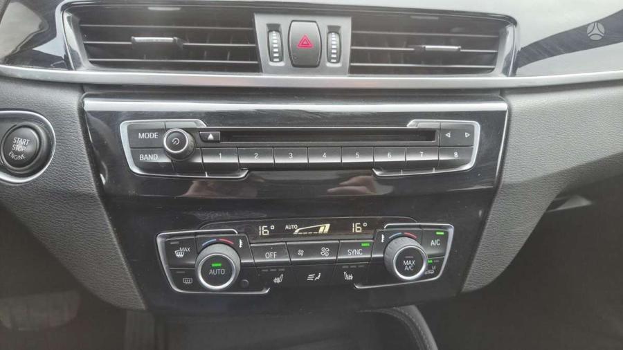 Grey BMW X1 2017 in Klaipeda, with an engine capacity of 2.00 L and mileage of 164 thousand km for 12999 €, photo 22 on AUTOMOTO.COM.LV