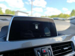 Grey BMW X1 2017 in Utena, with an engine capacity of 2.00 L and mileage of 298 thousand km for 9400 €, photo 9 on AUTOMOTO.COM.LV