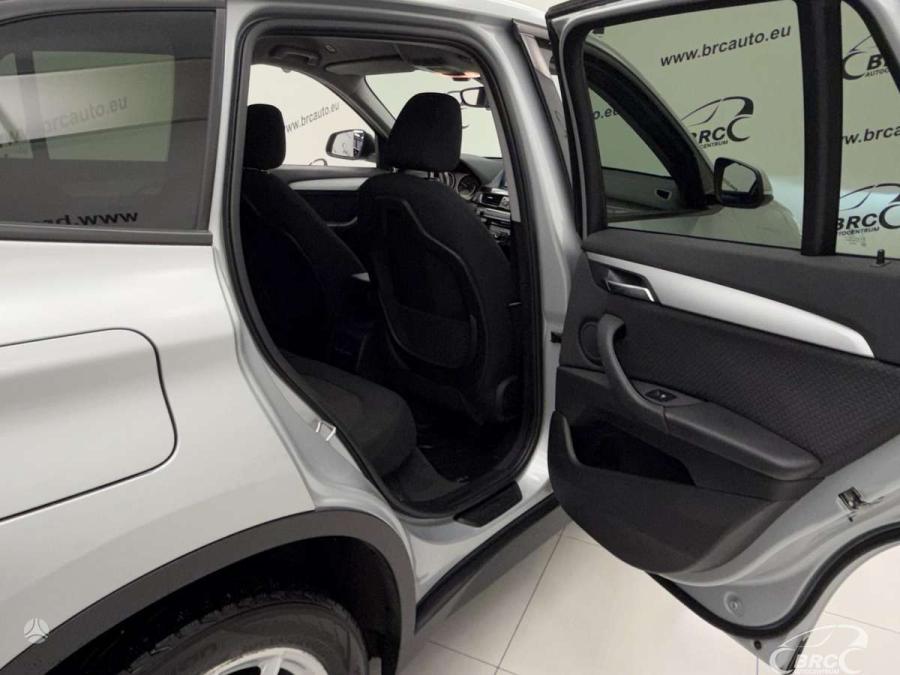 Pelēks BMW X1 2017 Viļņa, ar dzinēja tilpumu 2.00 L un nobraukumu 280 tūkst. km par 10200 €, foto 14 vietnē AUTOMOTO.COM.LV