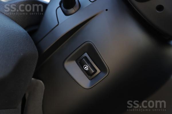 Pelēks BMW X1 2017 Tukums, ar dzinēja tilpumu 2.00 L un nobraukumu 149 tūkst. km par 15900 €, foto 10 vietnē AUTOMOTO.COM.LV