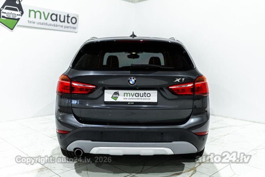 Grey BMW X1 2017 in Tallinn, with an engine capacity of 2.00 L and mileage of 136 thousand km for 15990 €, photo 8 on AUTOMOTO.COM.LV