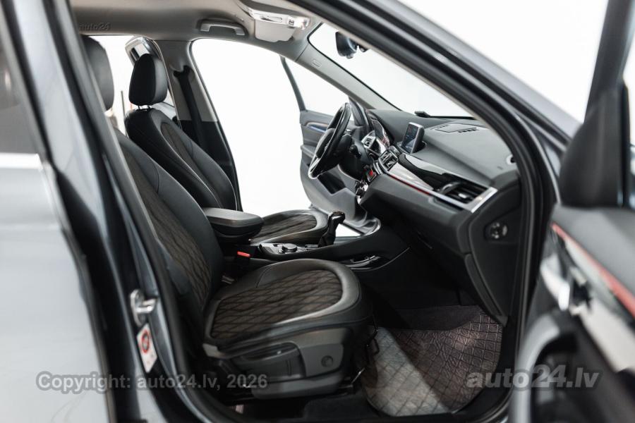 Pelēks BMW X1 2017 Tallina, ar dzinēja tilpumu 2.00 L un nobraukumu 136 tūkst. km par 15990 €, foto 17 vietnē AUTOMOTO.COM.LV