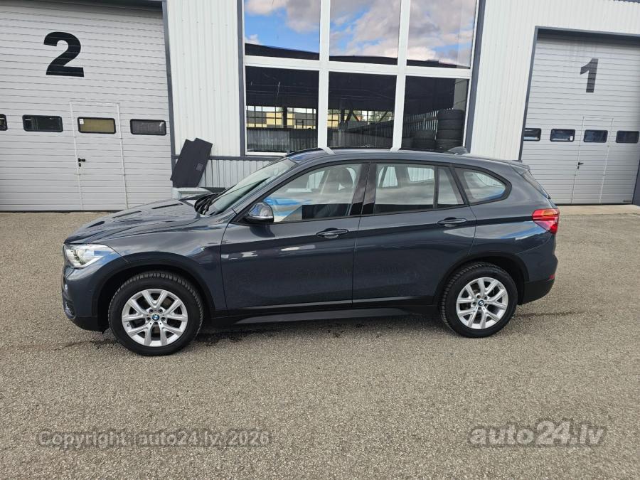 Pelēks BMW X1 2017 Tartu, ar dzinēja tilpumu 2.00 L un nobraukumu 299 tūkst. km par 9990 €, foto 4 vietnē AUTOMOTO.COM.LV