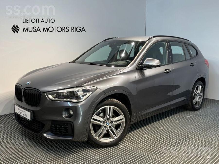 Pelēks BMW X1 2018 Rīga, ar dzinēja tilpumu 1.50 L un nobraukumu 159 tūkst. km par 19100 €, foto 1 vietnē AUTOMOTO.COM.LV