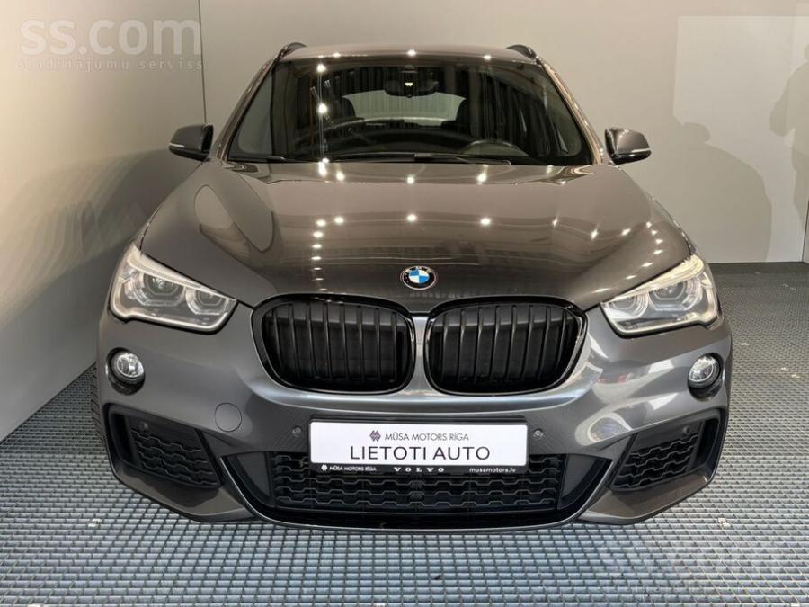 Pelēks BMW X1 2018 Rīga, ar dzinēja tilpumu 1.50 L un nobraukumu 159 tūkst. km par 19100 €, foto 2 vietnē AUTOMOTO.COM.LV