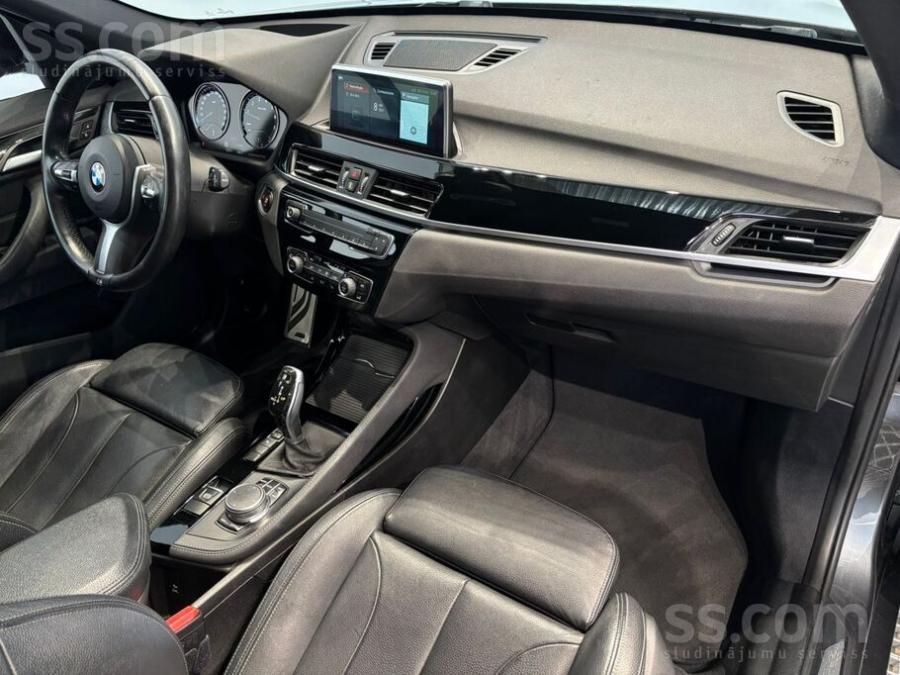 Pelēks BMW X1 2018 Rīga, ar dzinēja tilpumu 1.50 L un nobraukumu 159 tūkst. km par 19100 €, foto 18 vietnē AUTOMOTO.COM.LV