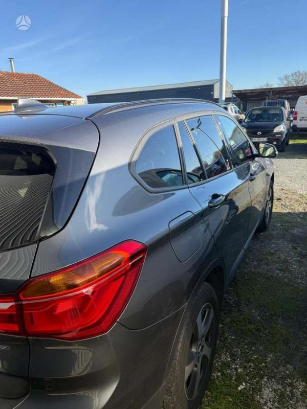 Pelēks BMW X1 2018 Tauragė, ar dzinēja tilpumu 1.50 L un nobraukumu 137 tūkst. km par 10900 €, foto 4 vietnē AUTOMOTO.COM.LV