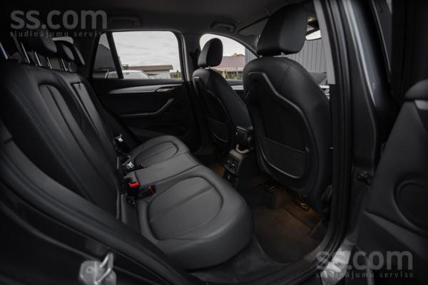 Grey BMW X1 2018 in Jelgava, with an engine capacity of 2.00 L and mileage of 0 thousand km for 14700 €, photo 10 on AUTOMOTO.COM.LV