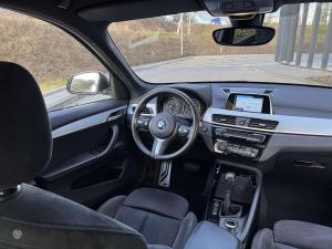 Grey BMW X1 2018 in Vilnius, with an engine capacity of 2.00 L and mileage of 260 thousand km for 13250 €, photo 12 on AUTOMOTO.COM.LV
