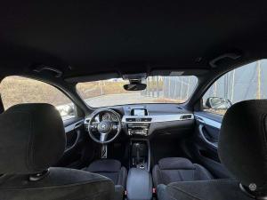 Grey BMW X1 2018 in Vilnius, with an engine capacity of 2.00 L and mileage of 260 thousand km for 13250 €, photo 13 on AUTOMOTO.COM.LV
