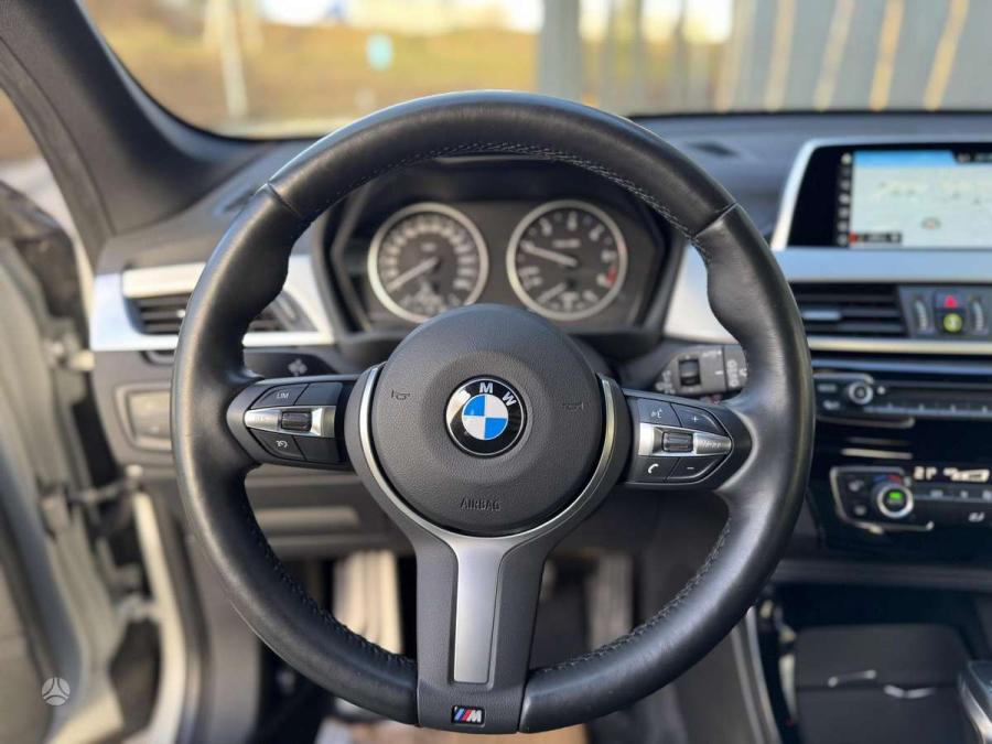 Grey BMW X1 2018 in Vilnius, with an engine capacity of 2.00 L and mileage of 260 thousand km for 13250 €, photo 14 on AUTOMOTO.COM.LV