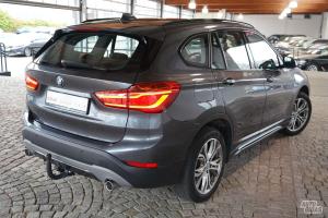 Grey BMW X1 2018 in Kaunas, with an engine capacity of 2.00 L and mileage of 59 thousand km for 26510 €, photo 5 on AUTOMOTO.COM.LV