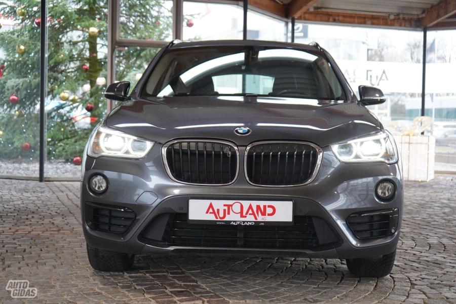Grey BMW X1 2018 in Kaunas, with an engine capacity of 2.00 L and mileage of 59 thousand km for 26510 €, photo 8 on AUTOMOTO.COM.LV