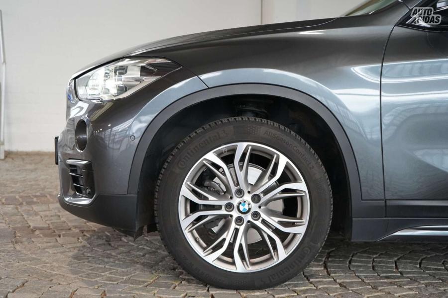 Grey BMW X1 2018 in Kaunas, with an engine capacity of 2.00 L and mileage of 59 thousand km for 26510 €, photo 9 on AUTOMOTO.COM.LV