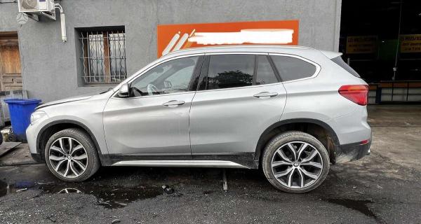 Pelēks BMW X1 2018 Viļņa, ar dzinēja tilpumu 2.00 L un nobraukumu 158 tūkst. km par 13000 €, foto 2 vietnē AUTOMOTO.COM.LV
