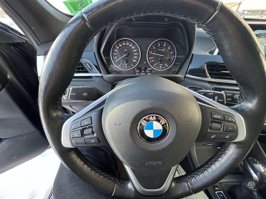 Pelēks BMW X1 2018 Alīta, ar dzinēja tilpumu 2.00 L un nobraukumu 84 tūkst. km par 16999 €, foto 10 vietnē AUTOMOTO.COM.LV