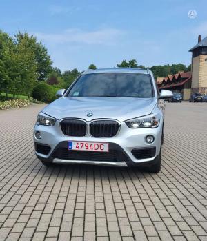 Pelēks BMW X1 2018 Viļņa, ar dzinēja tilpumu 2.00 L un nobraukumu 143 tūkst. km par 14444 €, foto 4 vietnē AUTOMOTO.COM.LV