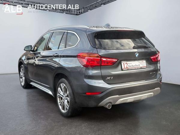 Grey BMW X1 2019 in Kaunas, with an engine capacity of 1.50 L and mileage of 99 thousand km for 21875 €, photo 3 on AUTOMOTO.COM.LV