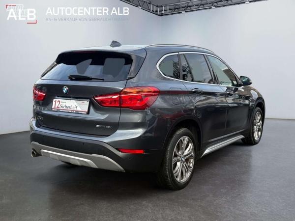 Grey BMW X1 2019 in Kaunas, with an engine capacity of 1.50 L and mileage of 99 thousand km for 21875 €, photo 5 on AUTOMOTO.COM.LV