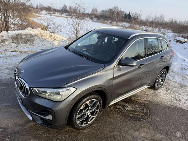 Pelēks BMW X1 2019 Tauragė, ar dzinēja tilpumu 1.50 L un nobraukumu 202 tūkst. km par 17300 €, foto 2 vietnē AUTOMOTO.COM.LV