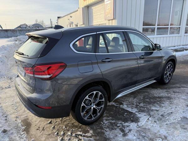 Pelēks BMW X1 2019 Tauragė, ar dzinēja tilpumu 1.50 L un nobraukumu 202 tūkst. km par 17300 €, foto 9 vietnē AUTOMOTO.COM.LV