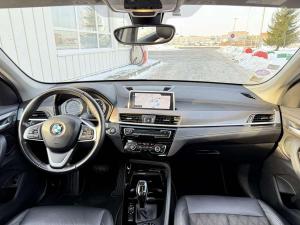 Grey BMW X1 2019 in Taurage, with an engine capacity of 1.50 L and mileage of 202 thousand km for 17300 €, photo 18 on AUTOMOTO.COM.LV