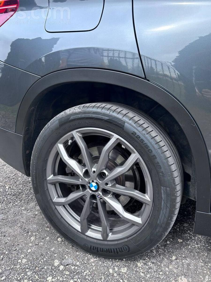 Pelēks BMW X1 2019 Ludza, ar dzinēja tilpumu 2.00 L un nobraukumu 146 tūkst. km par 17300 €, foto 19 vietnē AUTOMOTO.COM.LV