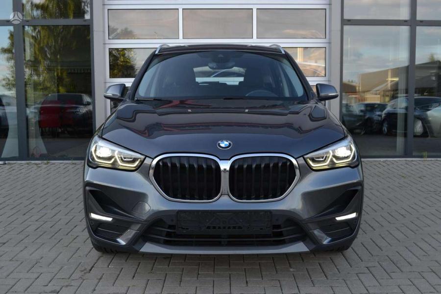 Pelēks BMW X1 2019 Viļņa, ar dzinēja tilpumu 2.00 L un nobraukumu 169 tūkst. km par 17000 €, foto 9 vietnē AUTOMOTO.COM.LV