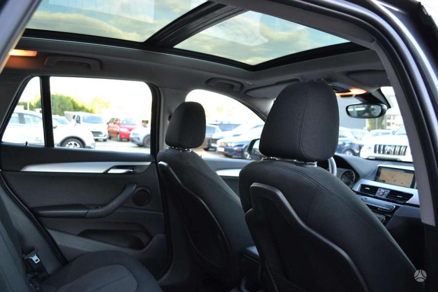 Pelēks BMW X1 2019 Viļņa, ar dzinēja tilpumu 2.00 L un nobraukumu 169 tūkst. km par 17000 €, foto 32 vietnē AUTOMOTO.COM.LV