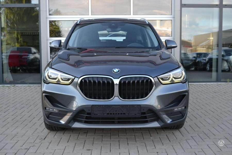 Pelēks BMW X1 2019 Viļņa, ar dzinēja tilpumu 2.00 L un nobraukumu 169 tūkst. km par 16500 €, foto 4 vietnē AUTOMOTO.COM.LV