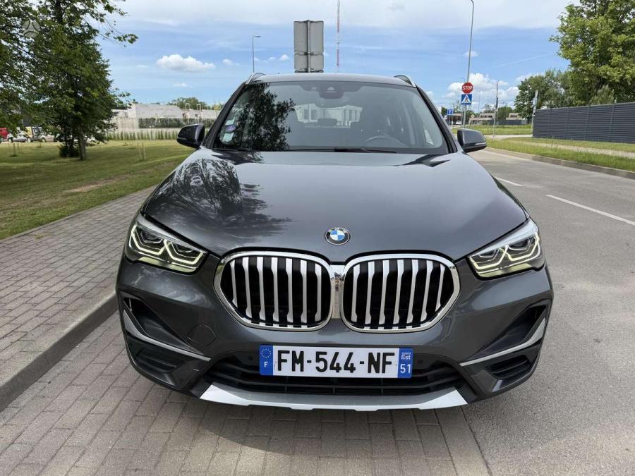 Pelēks BMW X1 2019 Tauragė, ar dzinēja tilpumu 1.50 L un nobraukumu 202 tūkst. km par 14600 €, foto 4 vietnē AUTOMOTO.COM.LV