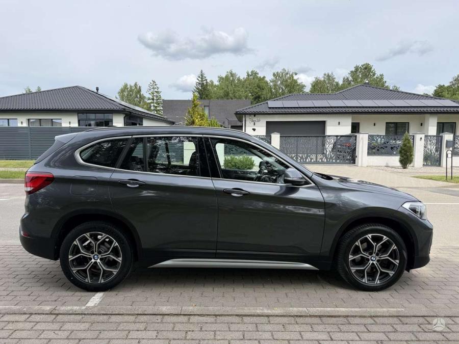 Pelēks BMW X1 2019 Tauragė, ar dzinēja tilpumu 1.50 L un nobraukumu 202 tūkst. km par 14600 €, foto 11 vietnē AUTOMOTO.COM.LV