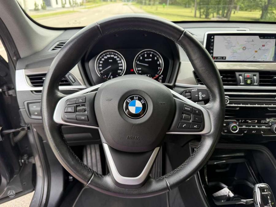 Pelēks BMW X1 2019 Tauragė, ar dzinēja tilpumu 1.50 L un nobraukumu 202 tūkst. km par 14600 €, foto 23 vietnē AUTOMOTO.COM.LV