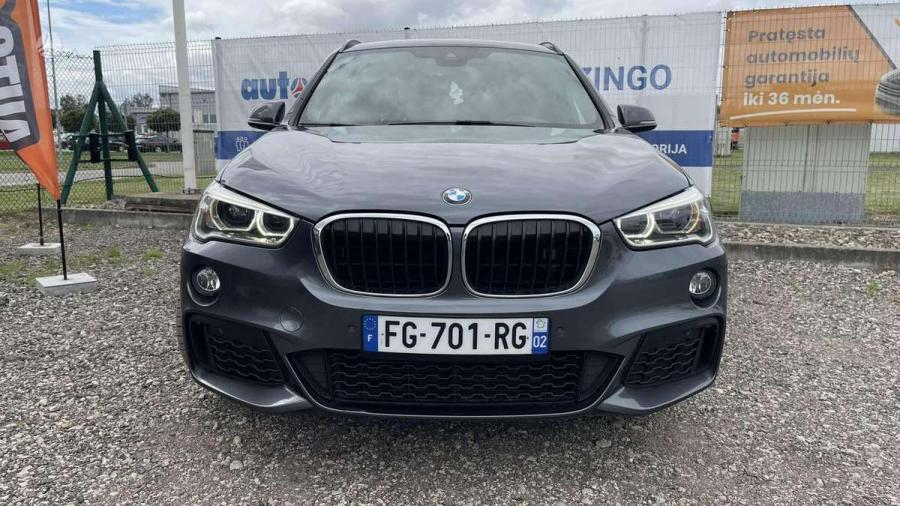 Grey BMW X1 2019 in Marijampole, with an engine capacity of 2.00 L and mileage of 373 thousand km for 12900 €, photo 6 on AUTOMOTO.COM.LV