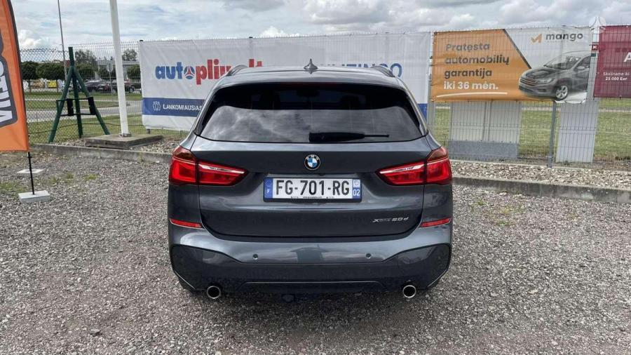 Grey BMW X1 2019 in Marijampole, with an engine capacity of 2.00 L and mileage of 373 thousand km for 12900 €, photo 11 on AUTOMOTO.COM.LV
