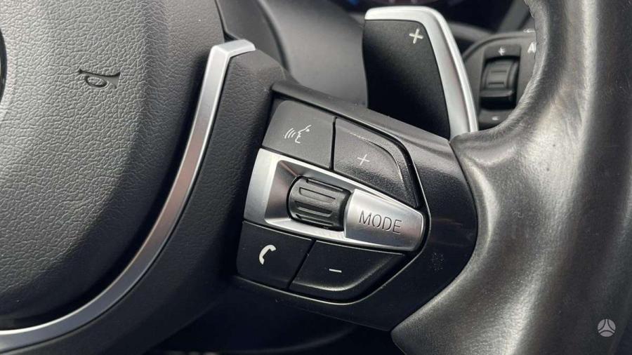Grey BMW X1 2019 in Marijampole, with an engine capacity of 2.00 L and mileage of 373 thousand km for 12900 €, photo 25 on AUTOMOTO.COM.LV