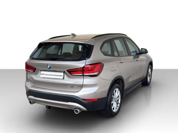 Grey BMW X1 2020 in Kaunas, with an engine capacity of 2.00 L and mileage of 16 thousand km for 29496 €, photo 4 on AUTOMOTO.COM.LV