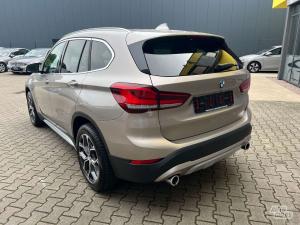 Grey BMW X1 2020 in Kaunas, with an engine capacity of 2.00 L and mileage of 98 thousand km for 29600 €, photo 4 on AUTOMOTO.COM.LV