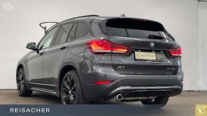 Grey BMW X1 2020 in Kaunas, with an engine capacity of 1.50 L and mileage of 42 thousand km for 28261 €, photo 2 on AUTOMOTO.COM.LV