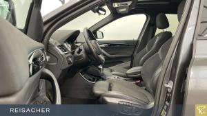 Grey BMW X1 2020 in Kaunas, with an engine capacity of 1.50 L and mileage of 42 thousand km for 28261 €, photo 4 on AUTOMOTO.COM.LV